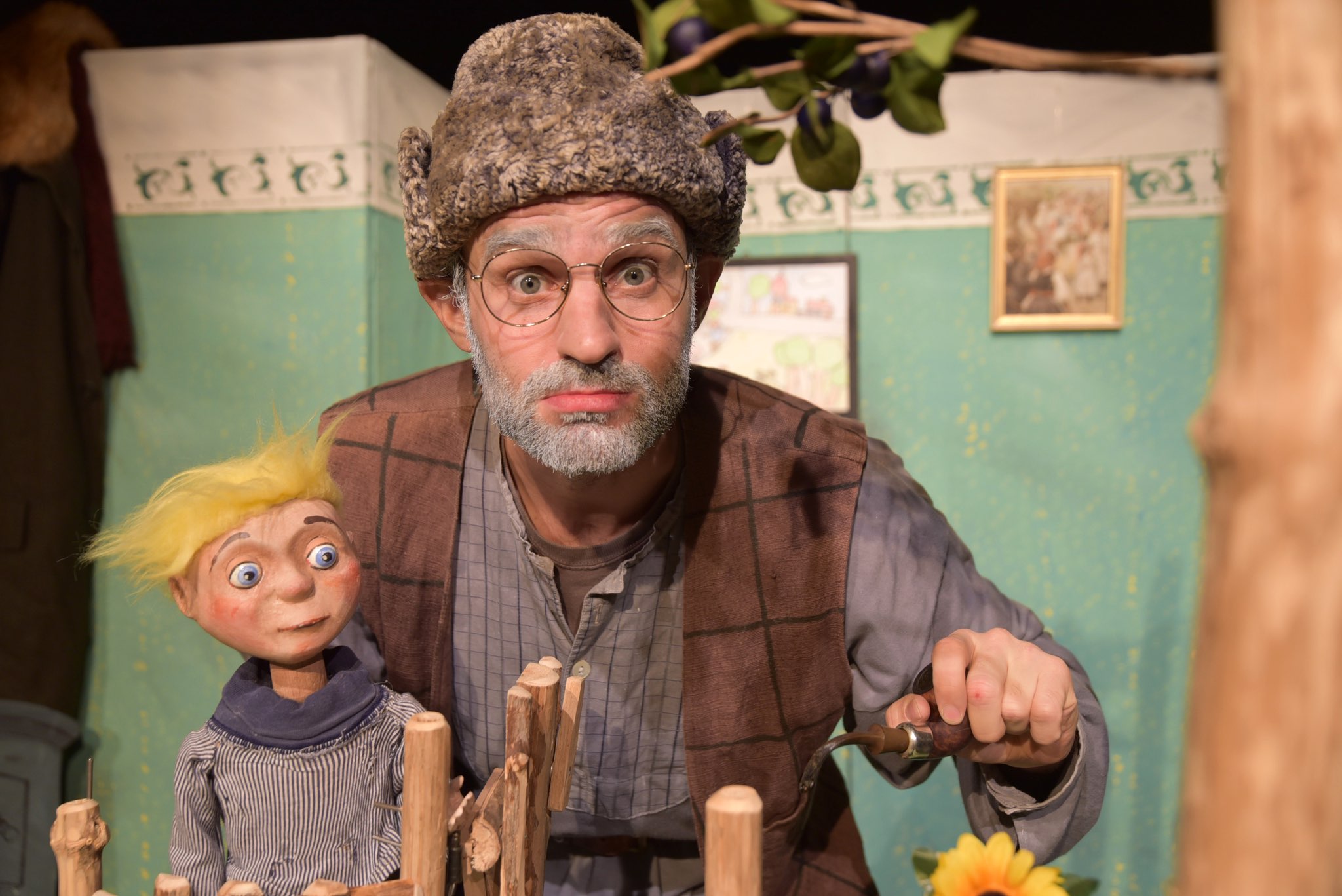 Peter und der Wolf / Mensch, Puppe!